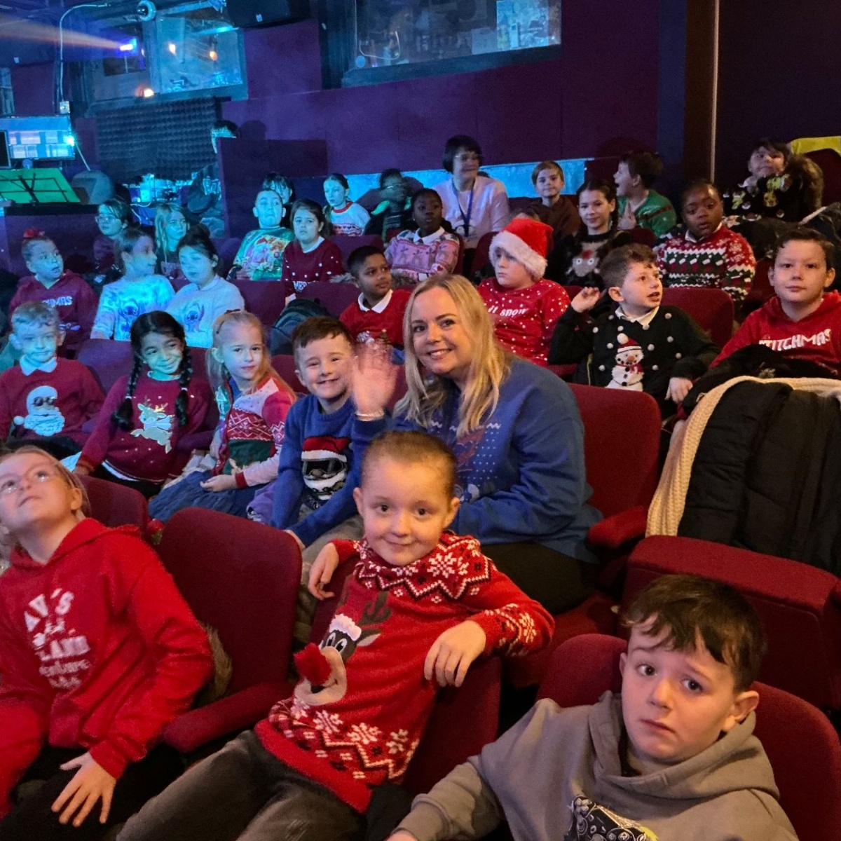 Cowbit St Mary's Endowed Church of England Primary School - Snow White ...