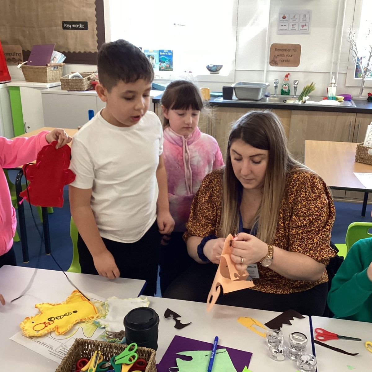 Cowbit St Mary's Endowed Church of England Primary School - Cowbit Crafters